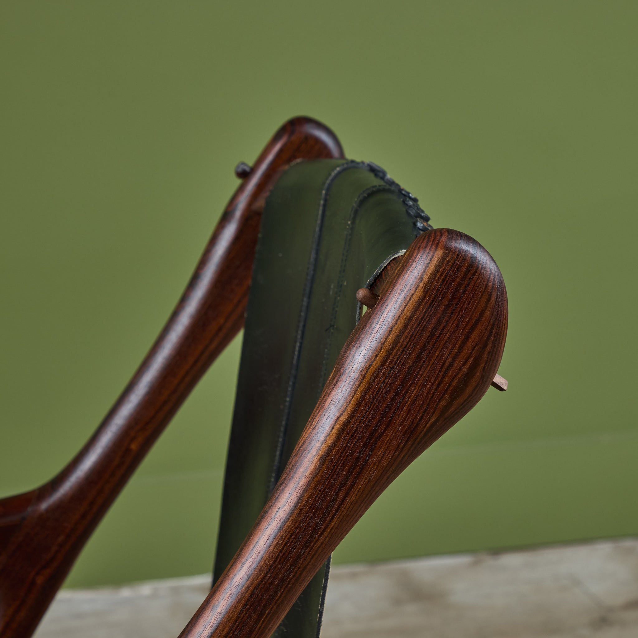 Don Shoemaker Rosewood Swinger Lounge Chair – DEN