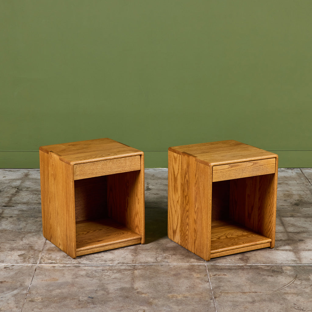 Pair of Gerald McCabe Oak Nightstands for Eon Furniture – DEN