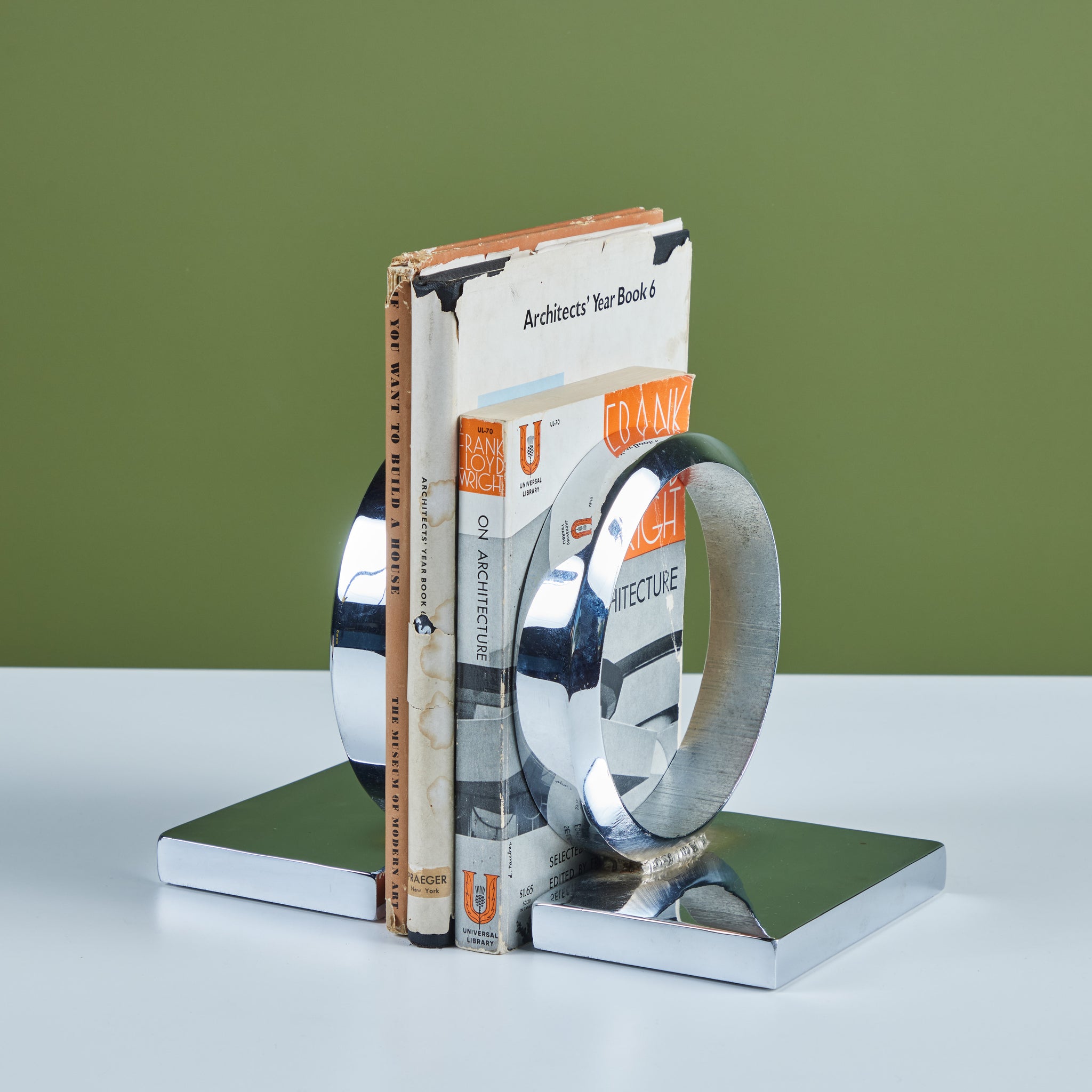 NEW ARRIVALS – Page – DEN