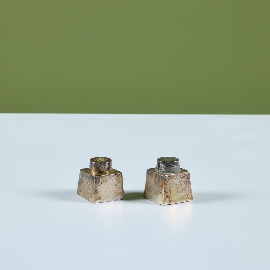 Pair of Silver Cube Salt and Pepper Shakers – DEN
