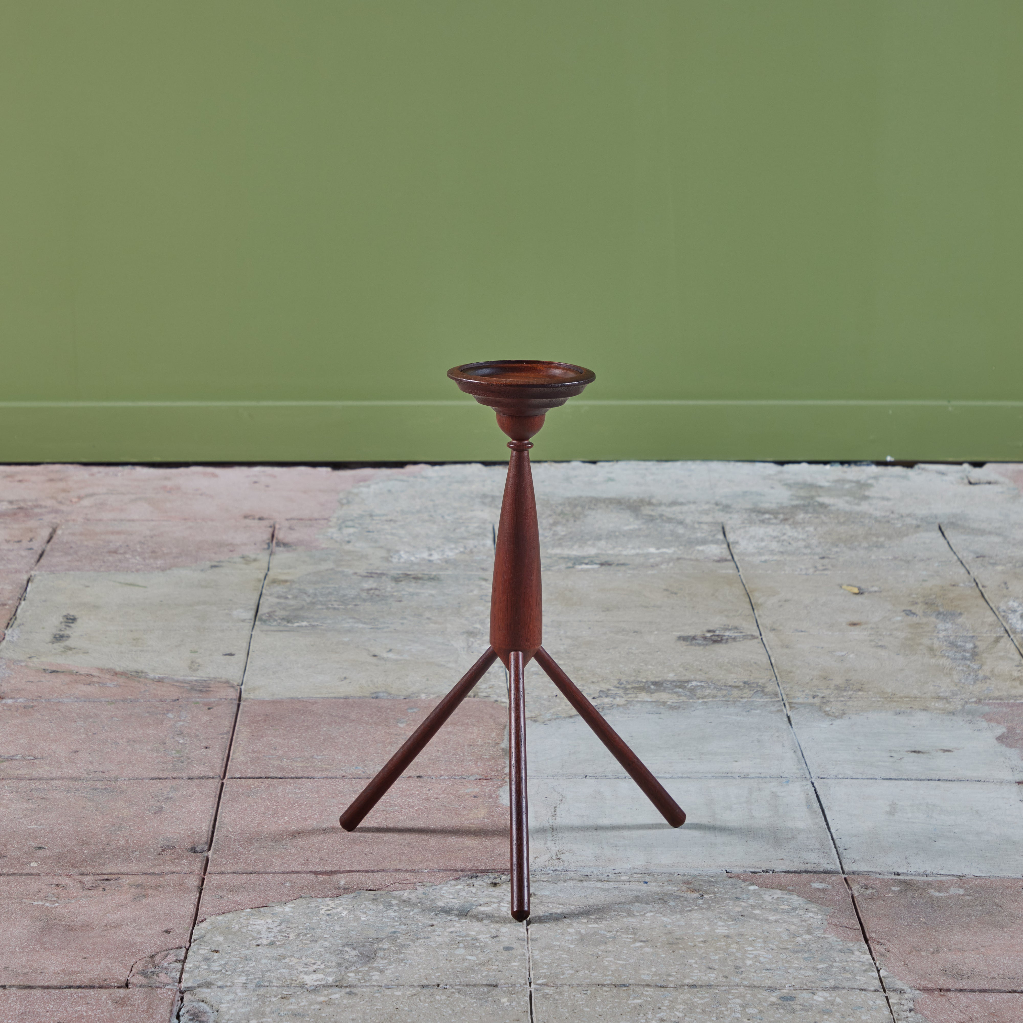 Petite Teak Tripod Side Table – DEN